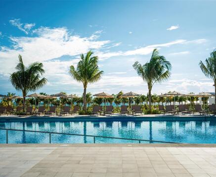 RIU hoteles | Descubre el mundo de la mano de RIU