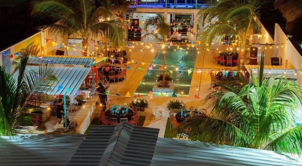 Coco Beach Hotel - Rooftop & Beach Club, La Boquilla - Central de Reservas