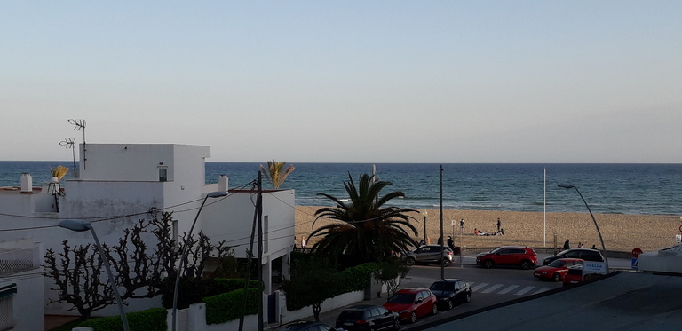 Hoteles en Comarruga, Tarragona - Tu Hotel en Centraldereservas.com