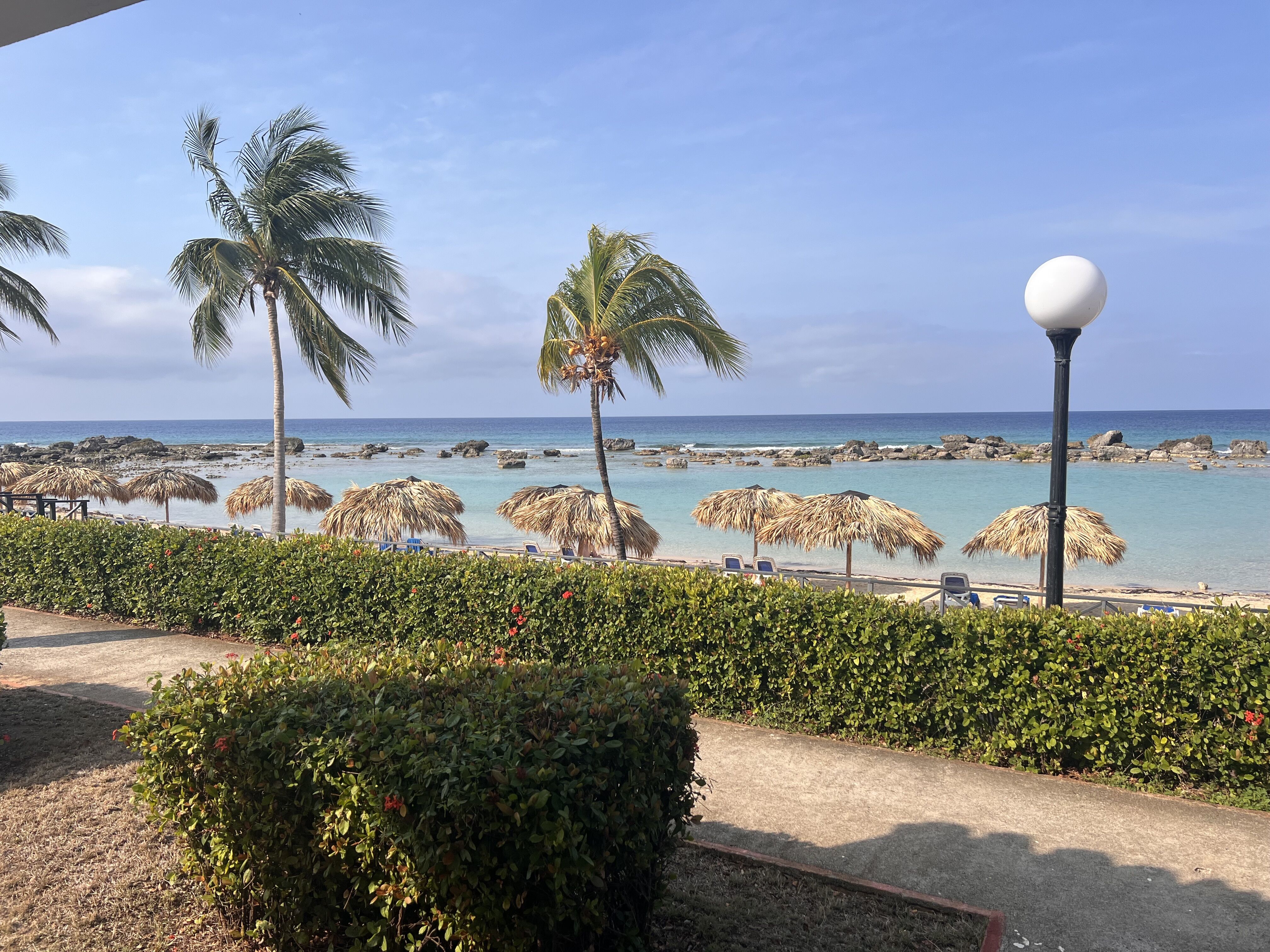 2 opiniones de viajeros sobre Playa Ancón, Sancti Spiritus - Central de ...